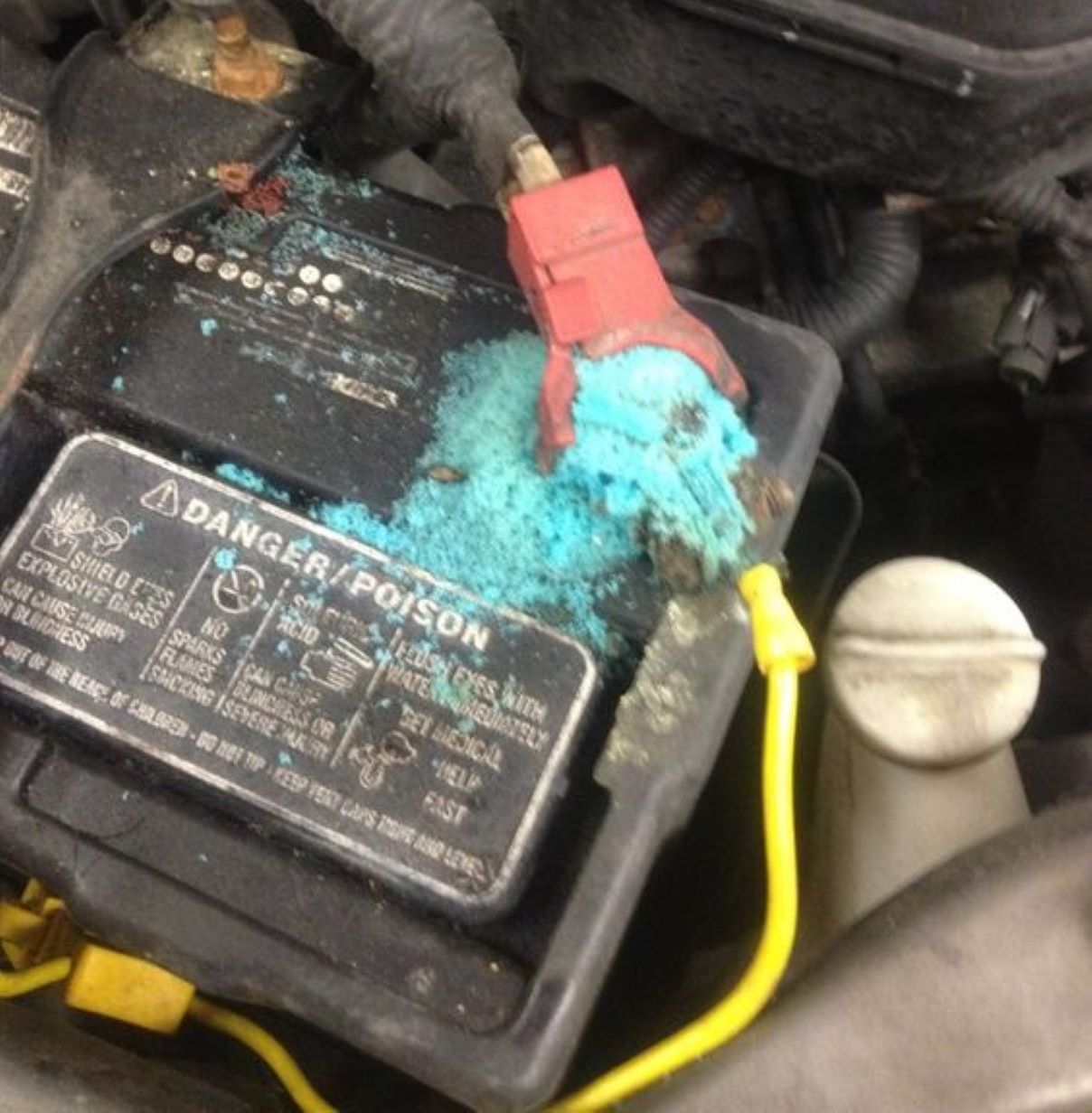 6 Signs Your Car Battery Needs Replacement - RYNO