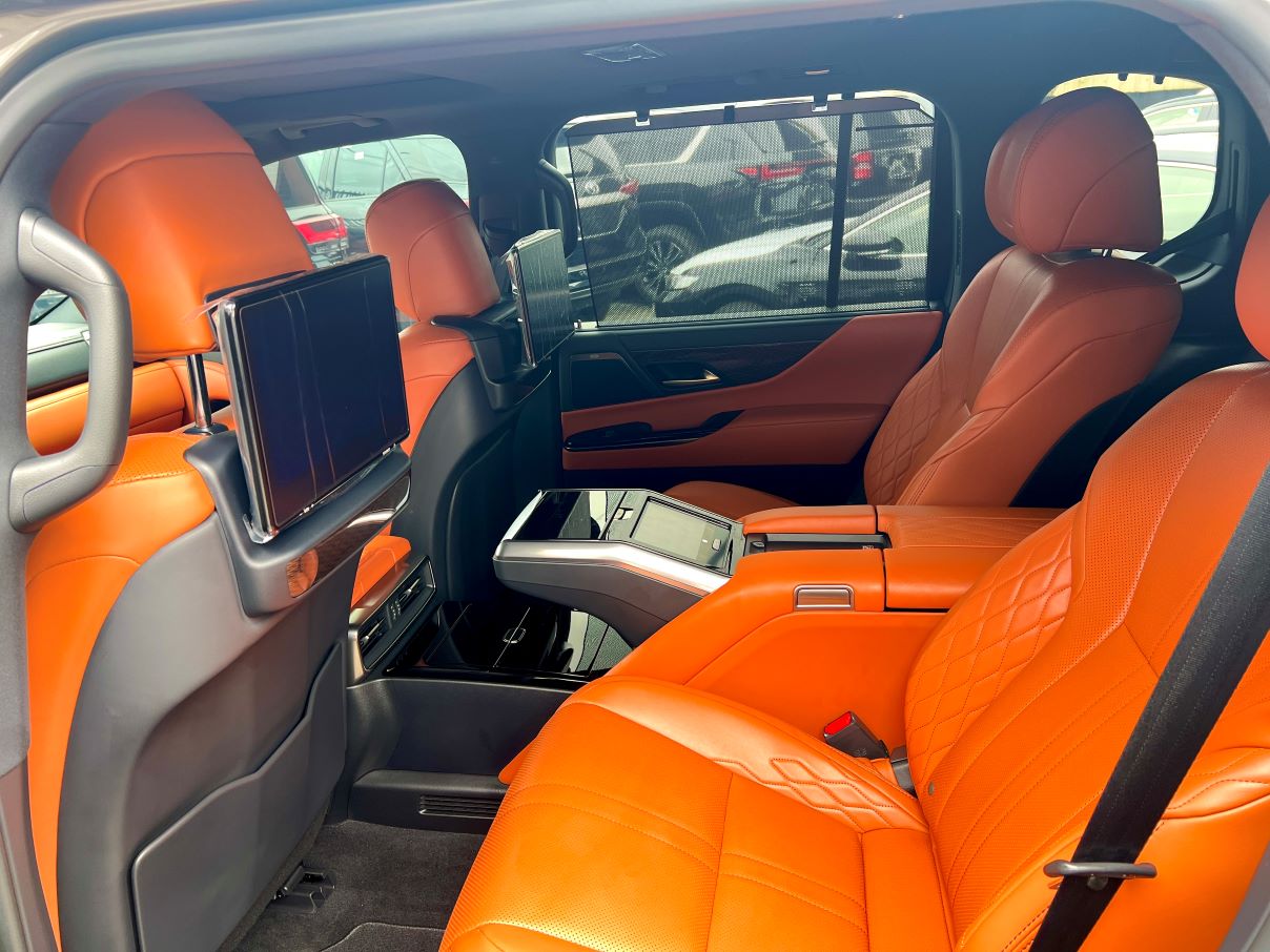 Review: Lexus LX 600 Massage Seats - RYNO